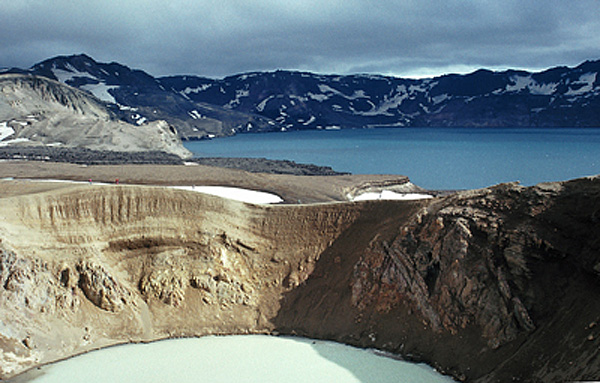 L’Askja (Islande) et la prévision éruptive // Askja (Iceland) and ...